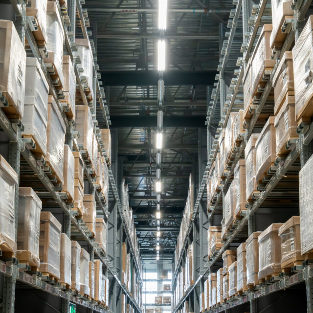 Distribution Centers & Commercial Real Estate in Phoenix, AZ